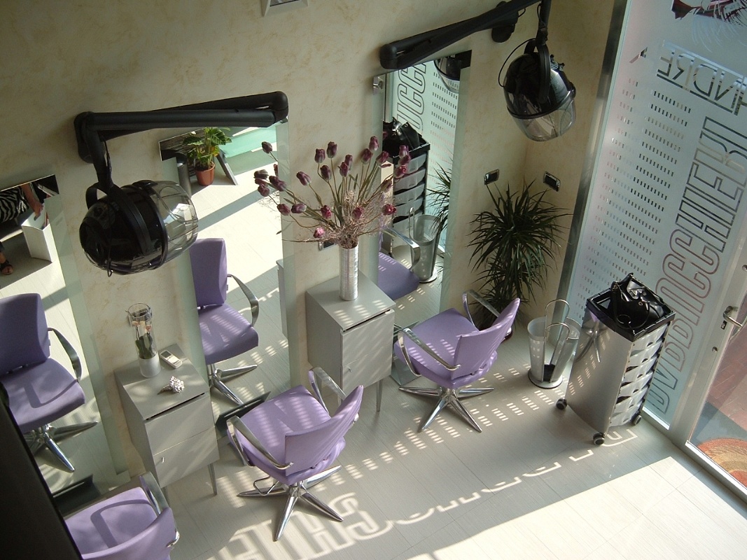 Holy Studio Architettura - Negozio per parrucchiere, Napoli ...